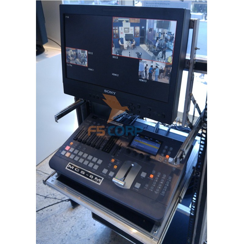 Bàn kỹ xảo Sony MCS-8M